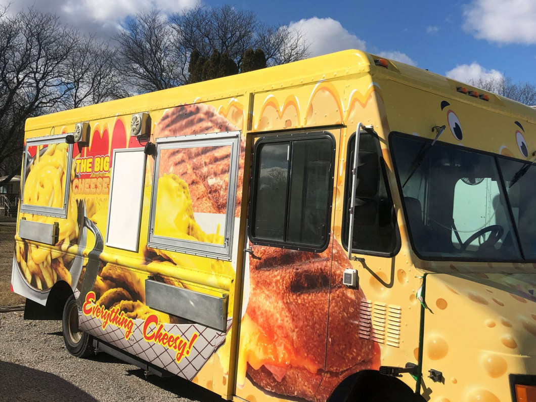 Food Truck | Iowa City & Muscatine, IA | Fresh Idea Foods Inc.